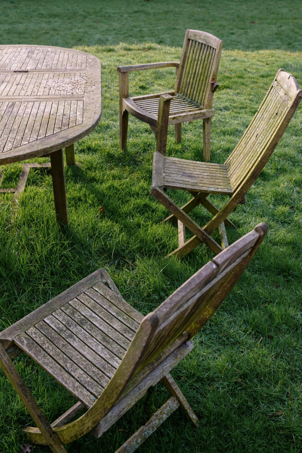 Relive Memories with Nostalgic Summer Lawn Chairs – Decor My Nostalgic Home